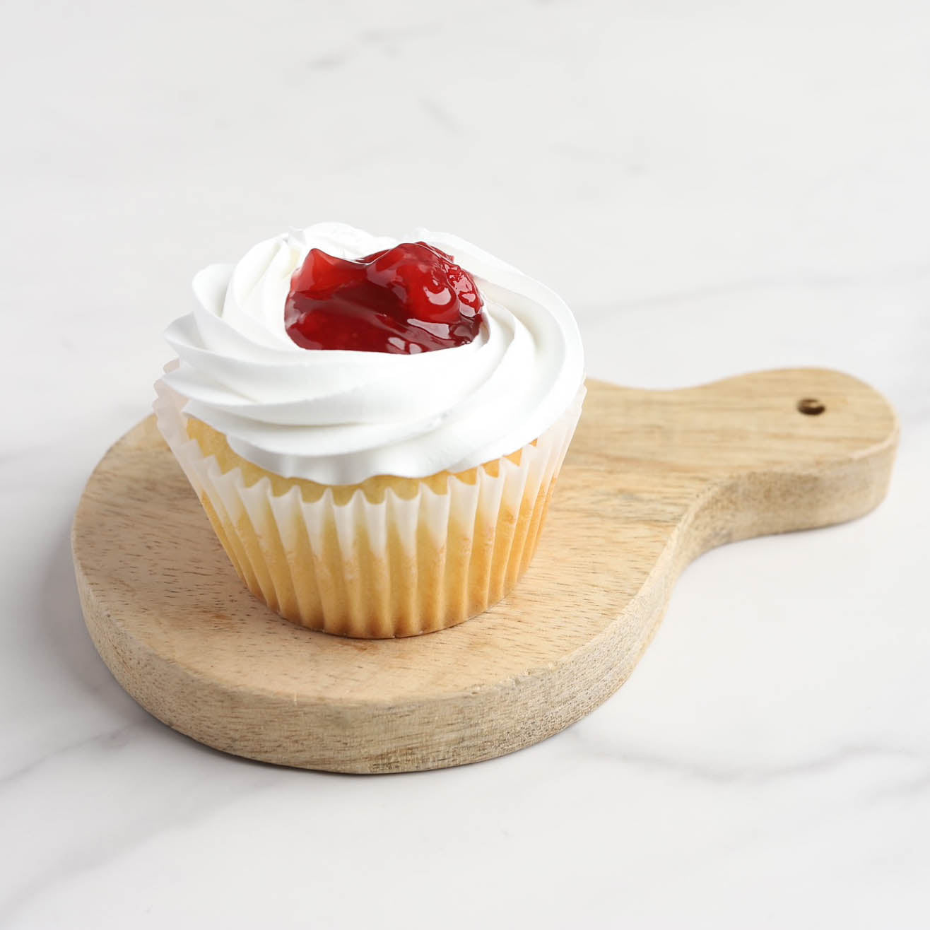 Strawberry Shortcake Cupcake – Da Cakes Houston