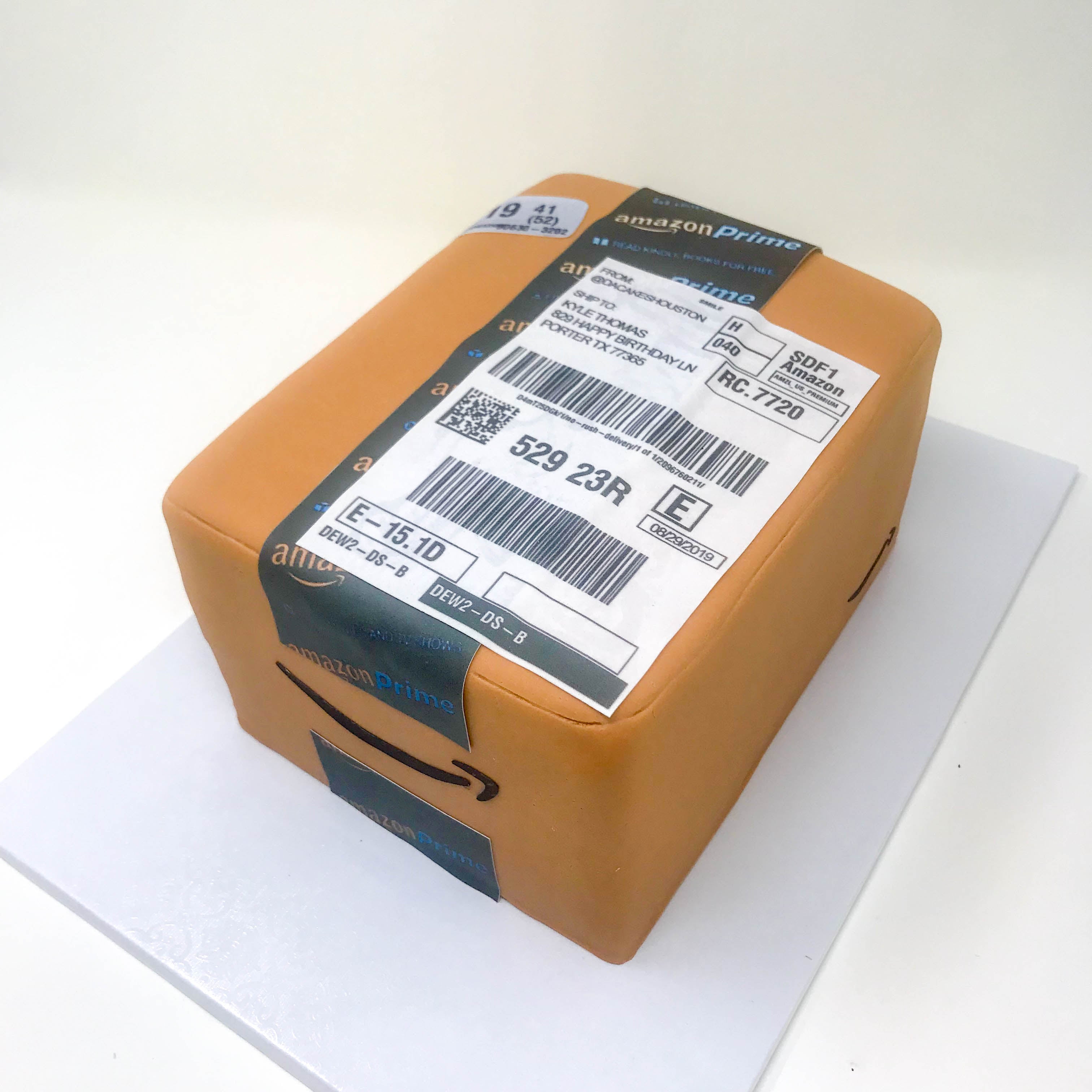 Amazon package cake – Da Cakes Houston
